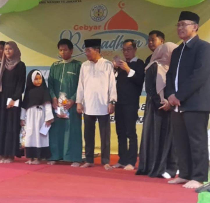 Sinergi Kebaikan: Bukber & Santunan Yatim Piatu di Hati Alumni SMPN 162 ...